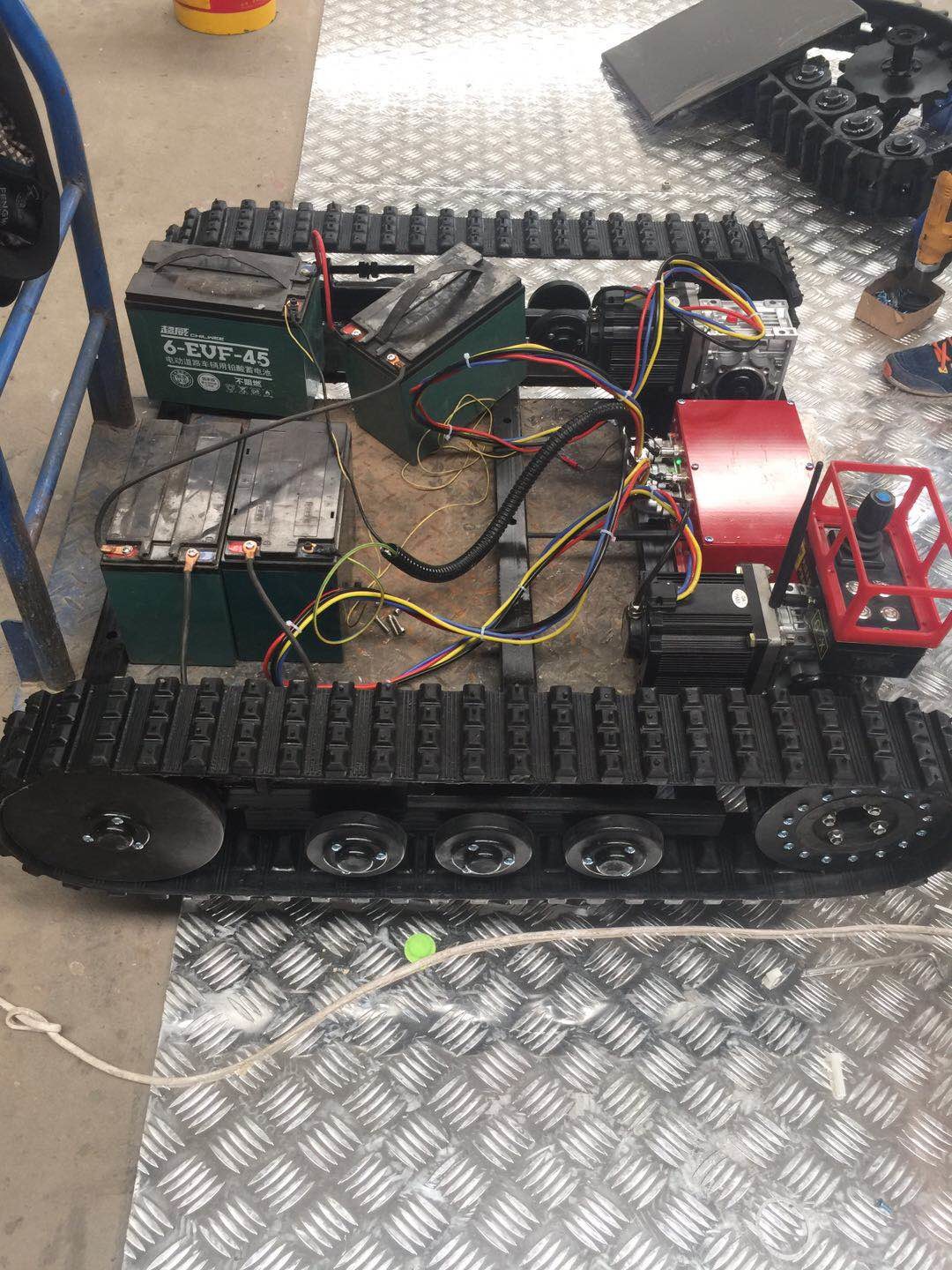 ISO 기준 고무 궤도 하부 구조 300 Kg DP-HBDG-100 보증 12 달